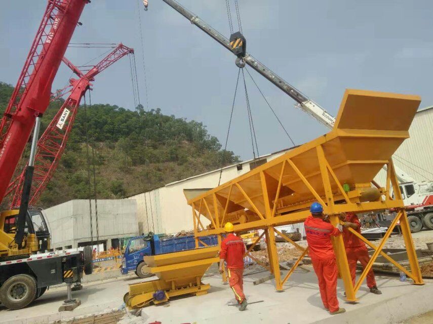 Concrete mixing plant installation site - Truseen Machinery